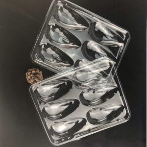 Angoily 20 PCS Disposable Oyster Plate for Oysters Serving, Transparent 6 Compartments Oyster Shell Shaped Plastic Oyster Platter Tray for Oyster Packing for Restaurant and Market