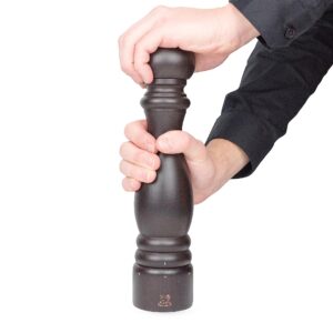 Peugeot Paris u'Select Manual Pepper Mill Adjustable Grinder-Beechwood, Chocolate, 12-Inch