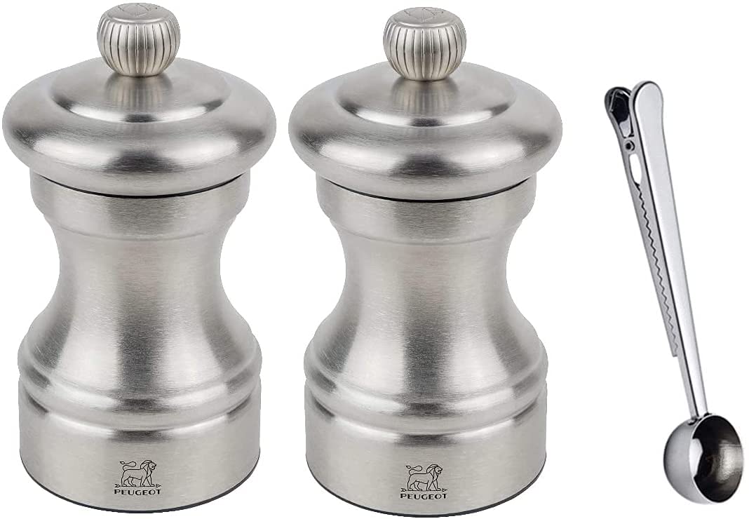 Peugeot Bistro Chef Manual Salt & Pepper Mill Gift Set Stainless Steel 10 cm - 4in - With Stainless Steel Spice Scoop/Bag Clip (Salt & Pepper Mill Set)