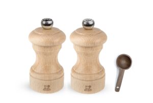 peugeot bistro manual salt & pepper mill, natural wood 10 cm - 4in - with wooden spice scoop (salt & pepper mill set)