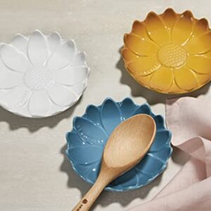 Le Creuset Stoneware Flower Figural Spoon Rest, White