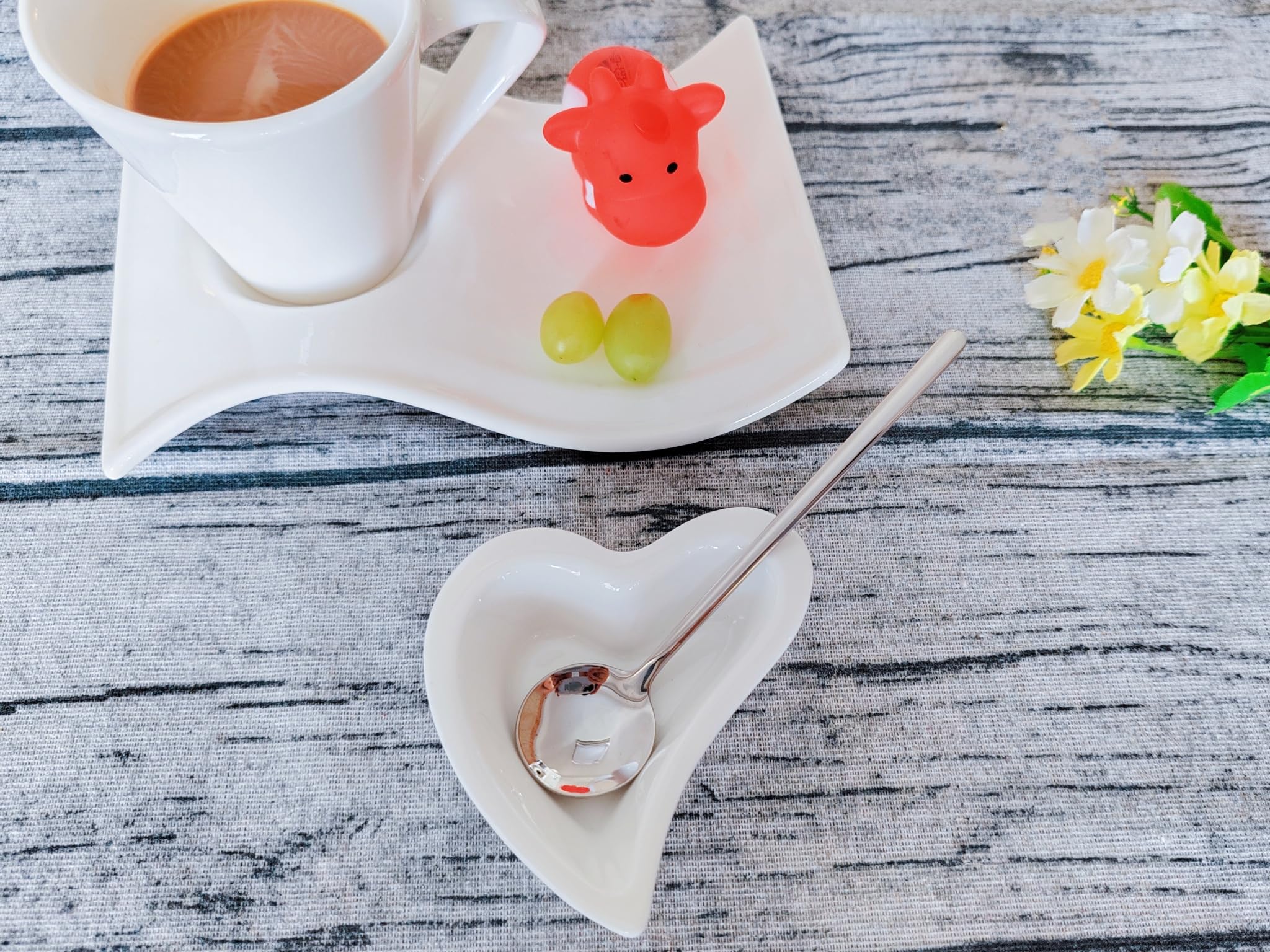 Coffee Spoon and Rest Set, Heart Coffee Spoon Rest for Coffee Bar Small Spoon Rest for Coffee Station Tea Spoon Rest Coffee Spoon Holder for Coffee Bar Teaspoon Rest with Spoon (Two Sets)