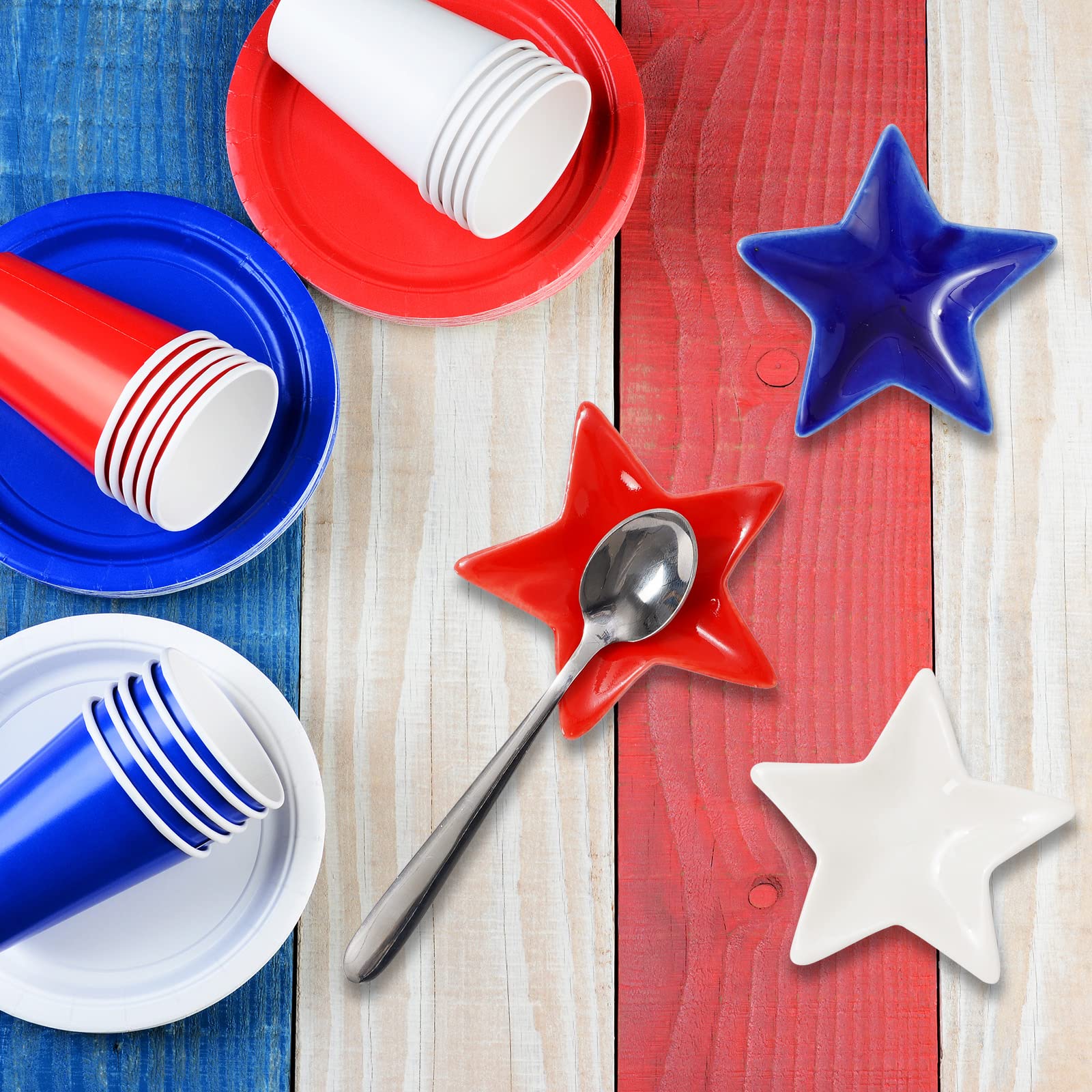 Whaline 3Pcs Patriotic Star Coffee Spoon Rest 4th of July Ceramic Teaspoon Holder Red Blue White Star Ring Dish for Independence Day Kitchen Office Coffee Bar Coffee Stirrers Home Decor Accessories