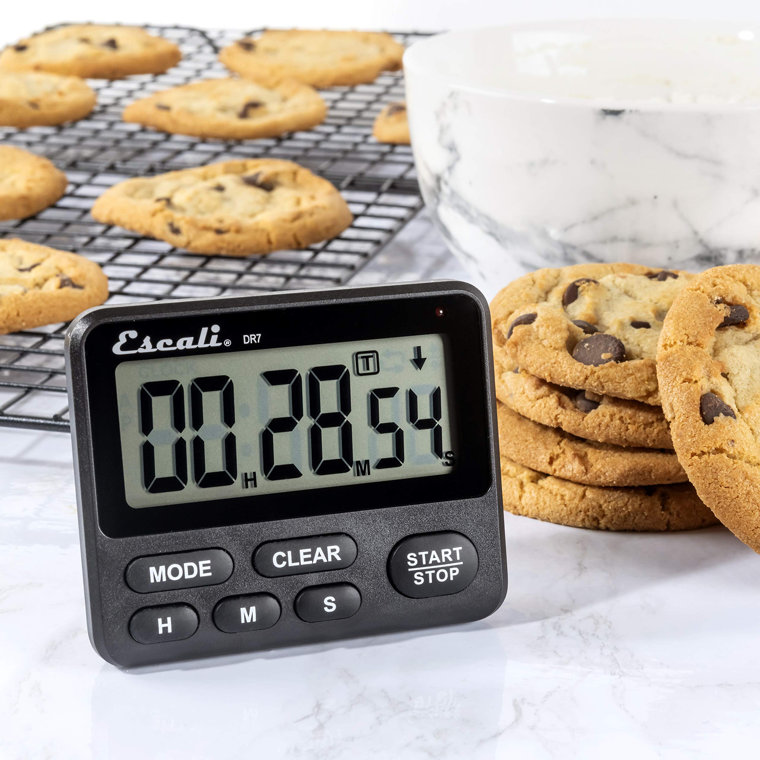 Escali Extra Loud Display Digital Kitchen Timer with Clock Mode, Recall Timer Magnetic Back