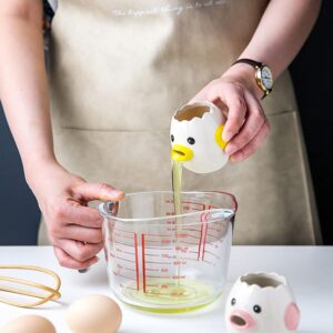 LuoCoCo Cute Egg Separator, Ceramics Vomiting Chicken Egg Yolk White Separator, Practical Household Small Egg Filter Splitter, Kitchen Gadget Baking Assistant Tool, Dishwasher Safe (Yellow)