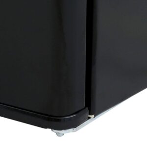 Magic Chef 17.5 in. W 2.6 cu. ft. Mini Refrigerator in Black