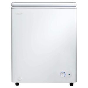 3.8 cu.ft. chest freezer, 1 basket, up front temperature control