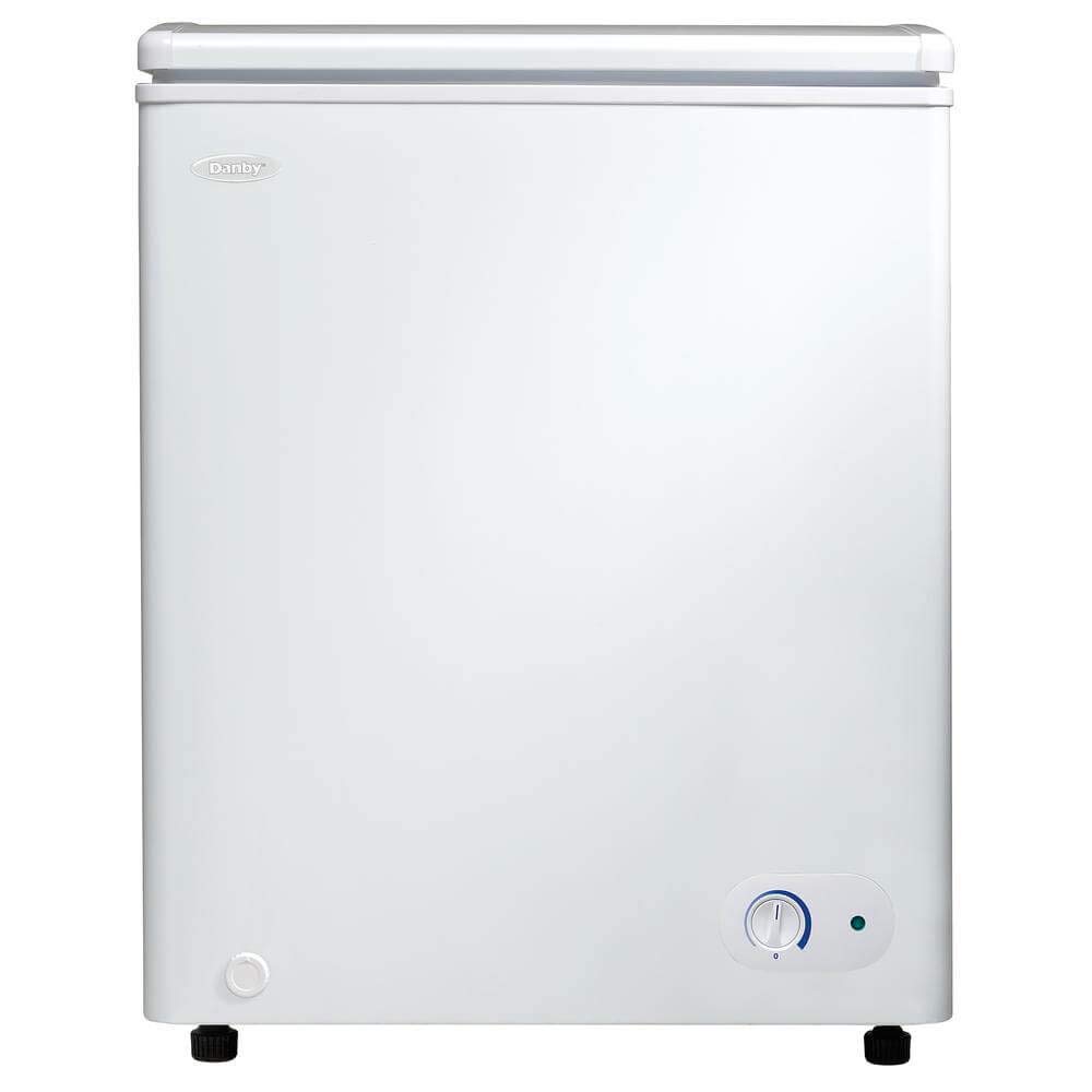 3.8 Cu.Ft. Chest Freezer, 1 Basket, Up Front Temperature Control