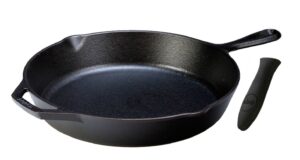 lodge seasoned cast iron skillet with hot handle holder - 10.25 inches cast iron frying pan with silicone hot handle holder (black).