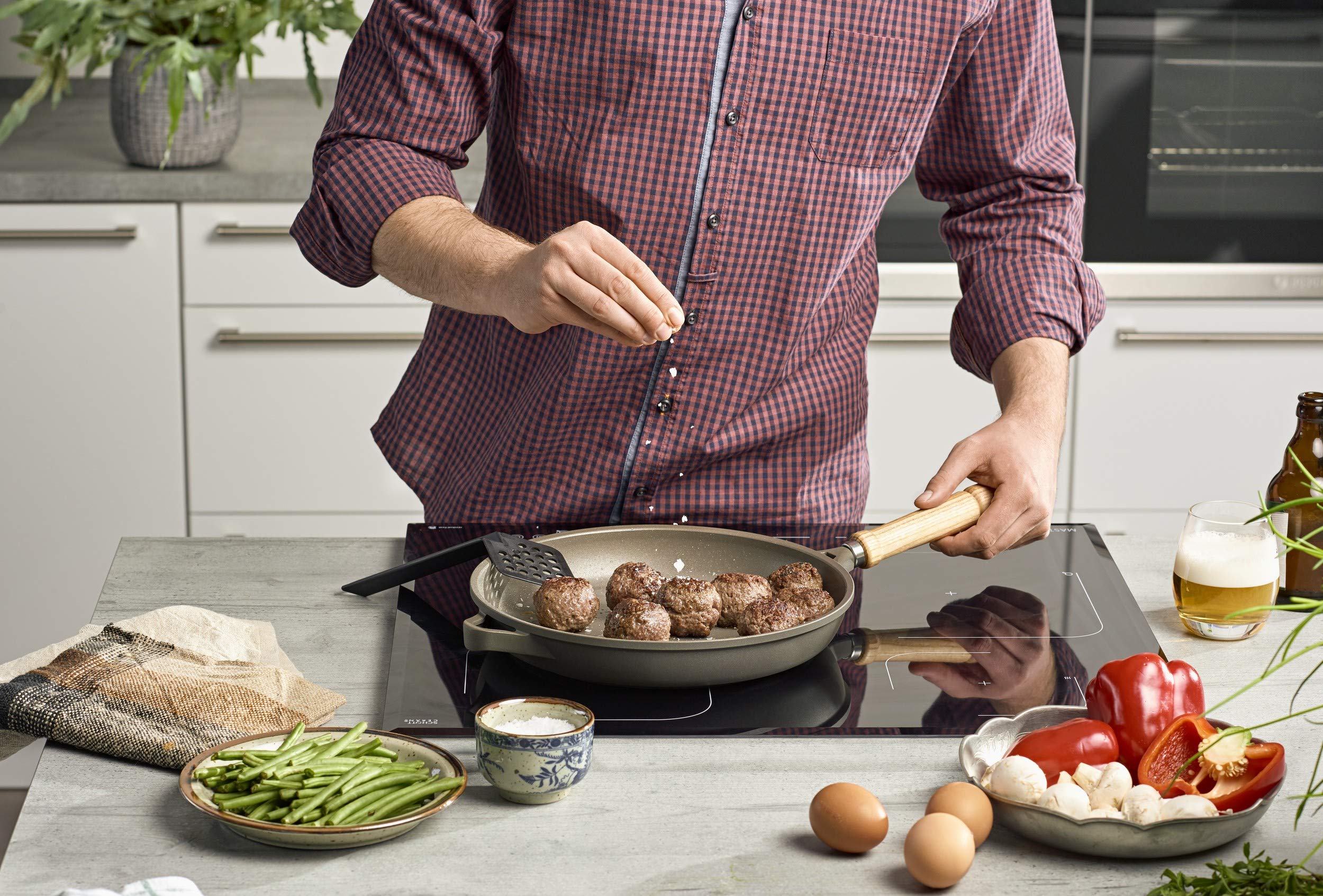 Berndes 0 Frying Pan Aluminium Black, Aluminium Wood, Black, 28 cm