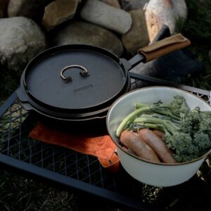 Barebones 10 Inch Cast Iron Skillet - Black Flat Enameled Cast Iron Skillet with Lid, Frying Pan