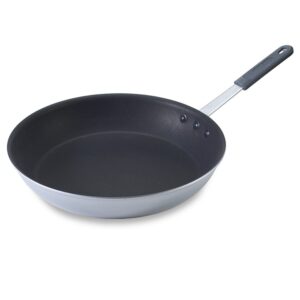 nordic ware restaurant cookware 14.5 inch skillet