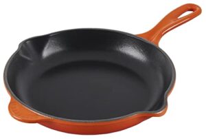 le creuset classic cast iron handle skillet, 9", flame