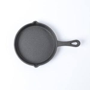 HAWOK Cast Iron Miniture Skillet, mini server, Balck Round Mini pan DIA 5.3inch Pack of 6…