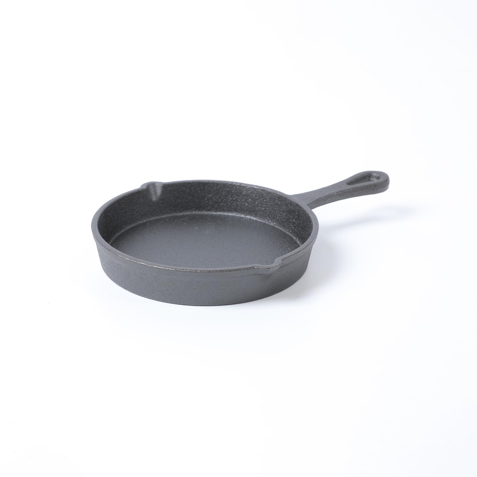 HAWOK Cast Iron Miniture Skillet, mini server, Balck Round Mini pan DIA 5.3inch Pack of 6…