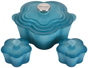 le creuset enameled cast iron 2.25qt. flower cocotte and (2) stoneware mini flower ramekins