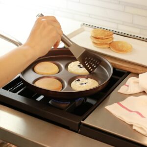 TECHEF - Eggcelente Pan, Swedish Pancake Pan, Plett Pan, Multi Egg Pan, 4-Cup Egg Frying Pan, Nonstick Egg Cooker Pan, Dishwasher Safe, Oven Safe, Stay Cool Handle, (Made in Korea) (Purple)