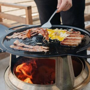 Solo Stove Large Cast Iron Griddle Top, Cookware for Bonfire and Yukon fire pit, Fireplace accessory, Cooking surface: 17.75", Weight: 16.5 lbs