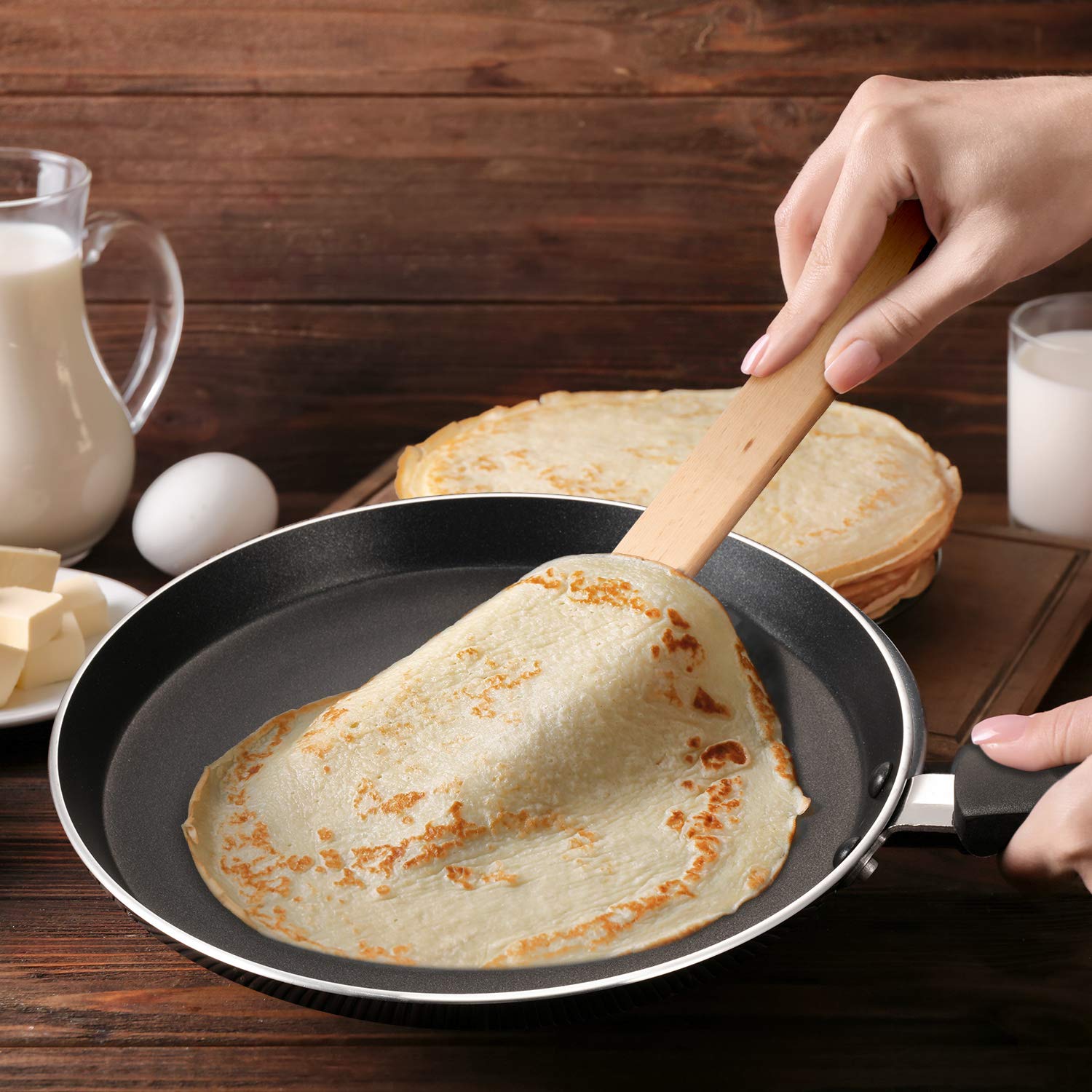 2 Pieces Non-Stick Crepe Pan Kitchen Omelette Frying Pan Pancake Cooking Skillet with Crepe Spreader and Spatula for Kitchen Cooking Tools