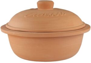 eurita clay roaster, non-stick dutch oven, versatile cooking vessel with free recipe guide, 4 quarts