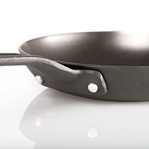 GSI Outdoors Guidecast 8” Frypan I Cast Iron, Lightweight, Gourmet Frying Pan, Camp Cookware