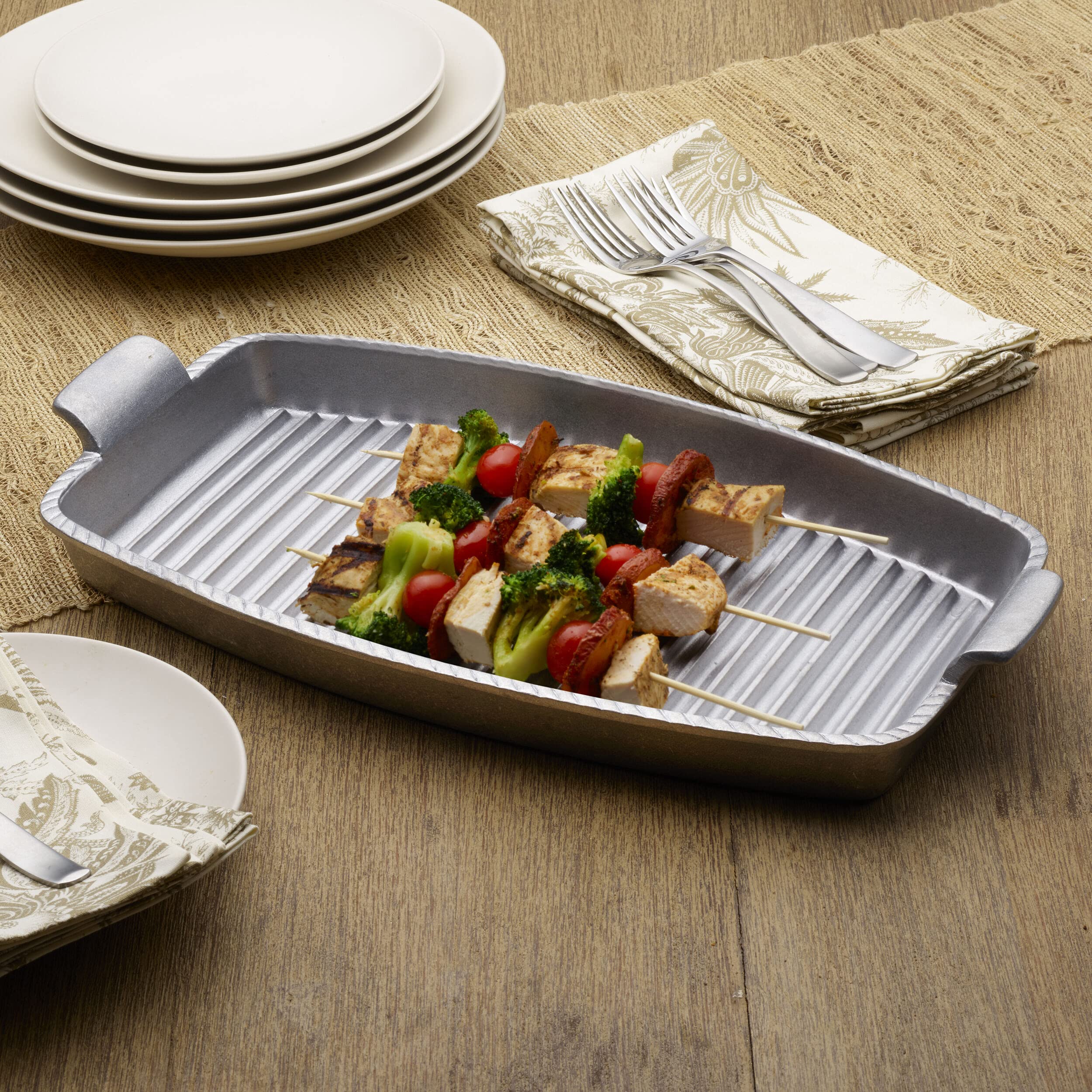 Wilton Armetale Gourmet Grillware Grilling Pan with Handles, 18.25-Inch