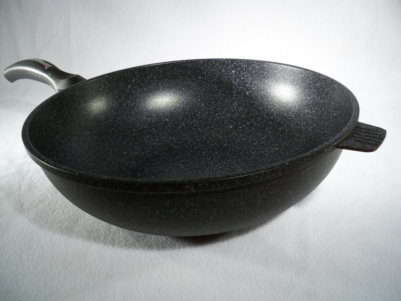 Ceramic Marble Coated Cast Aluminium Non Stick Wok 32 Cm