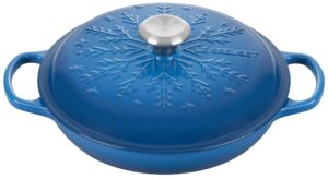 le creuset noel collection: signature cast iron braiser embossed snowflake w/ stainless steel knob, 2.25 qt., marseille