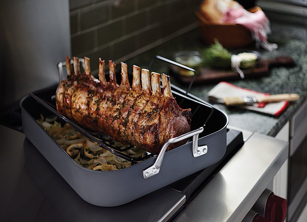 Calphalon 1948255 Signature Hard Anodized Nonstick Roaster Pan with Rack, 16", Black