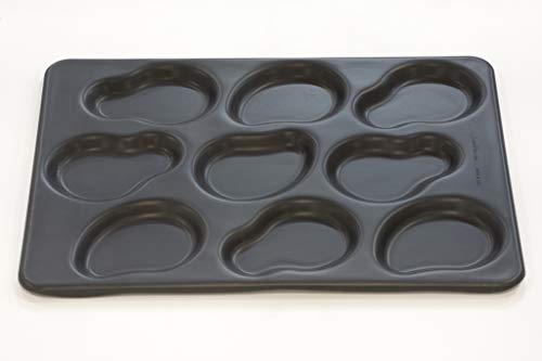 LloydPans Egg Pan, 12.88 x 17.88 Inch 9-Cavity Irregular Egg Pan, Pre-Seasoned PSTK