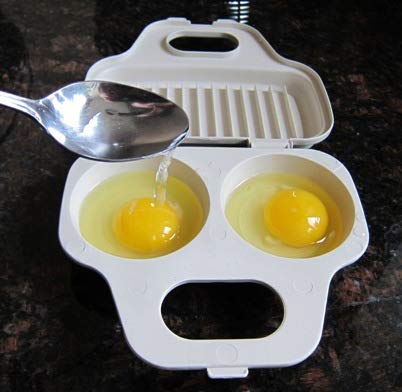 2 Cavity Egg Poacher - Microwave In One Minute - BPA Free - For Quick & Healthy Breakfast