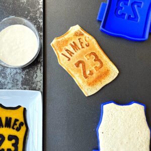 ZaveryCakes NBA: LeBron James #23- Los Angeles Lakers - Pancake and Eggs Breakfast Silicone Mold