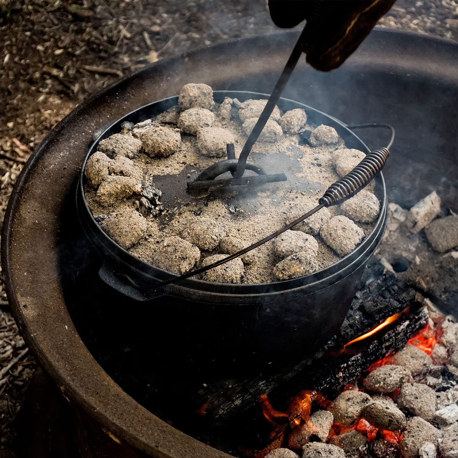 Camp Cast Iron Dutch Oven Lid Lifter and Folding Finish Camp Dutch Oven Lid Stand can be used as Trivet, Lifter and Skillet Holder