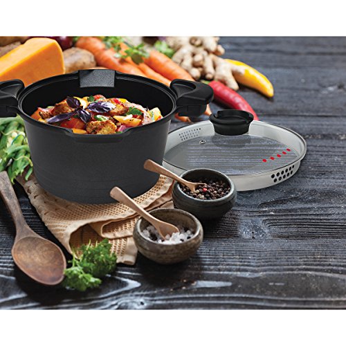 MasterPan 5 QT. Non-Stick Stock N’ Pasta Pot w/ Locking Handles and Easy Pour Strainer, 9”