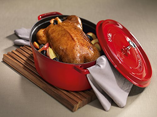 Staub Cast Iron Roaster/Cocotte, Oval 37 cm, 8 L, Cherry Red