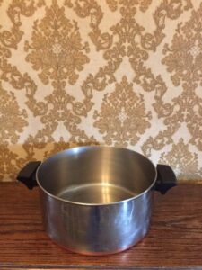 vintage revere ware 4.5 q stockpot with no lid