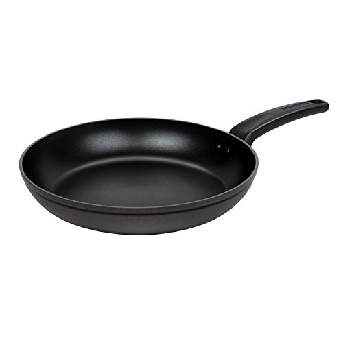 MASTERPAN Non-Stick ILAG Ultimate Everyday Frying Pan with Bakelite handle, 11", black