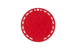 le creuset silicone french trivet, 8" , cerise