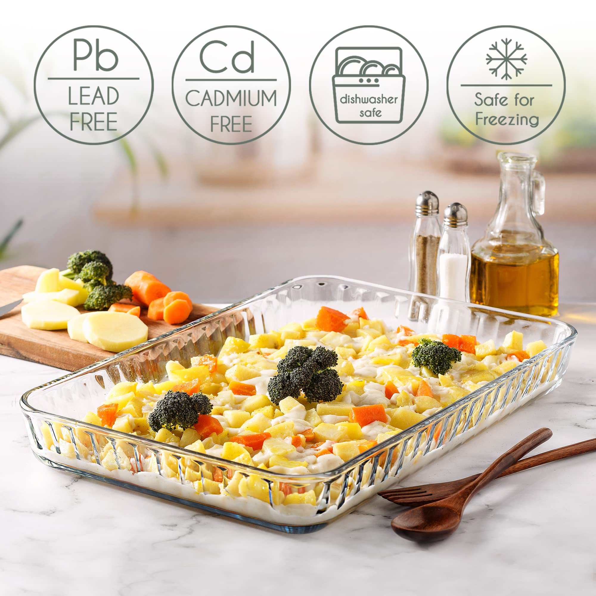 Borosilicate Glass Baking Dish for Oven, Casserole Dish, Heat Resistant Glass Ovenware, 16 in x 11 in Rectangular Baking Tray, 2 inches Height and 4-Quart Capacity Glass Cookware