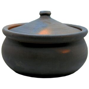 High Wind Flamed Dark Primitive Cooking Pot - Pre Seasoned - Made from Fire Clay: Suitable for Stove Top and Open Fire