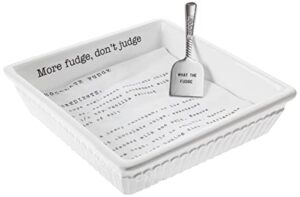 mud pie fudge set, baker 2 1/2" x 10" x 10" | towel 26" x 16 1/2" | spatula 6"