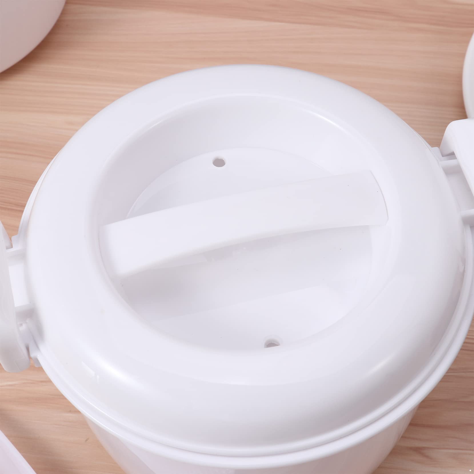 Chyoo Microwave Rice Steamer Cooker with Rice Paddle Microwave Food Container White Small One Size