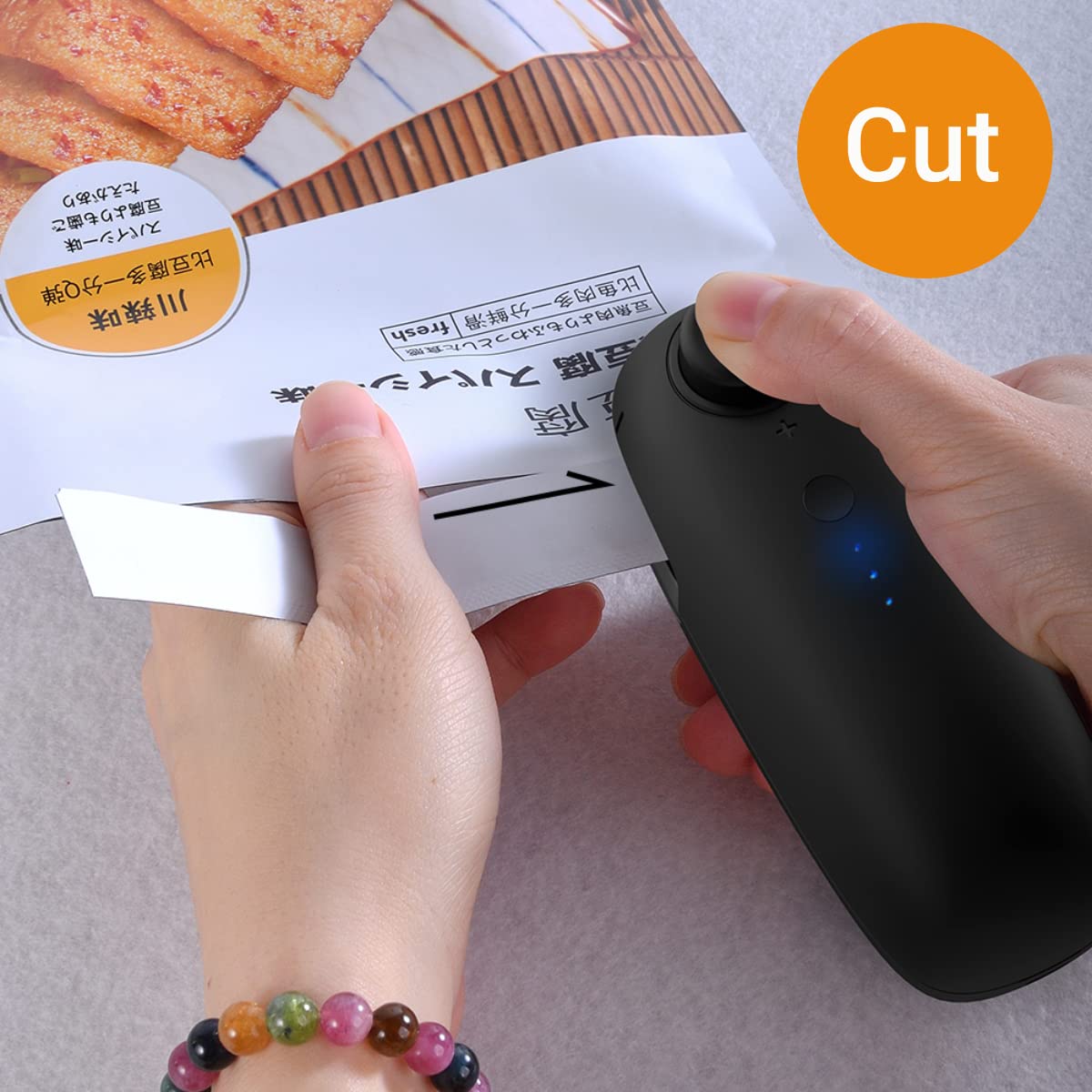 Mini Bag Sealer, 2 in 1 Seal & Cutter Heat Sealers, Rechargeable Portable Bag Resealer, Handle Food Sealer, Sealing Machine for Food Storage Plastic Bags Snacks Keep Food Fresh (USB Charging)