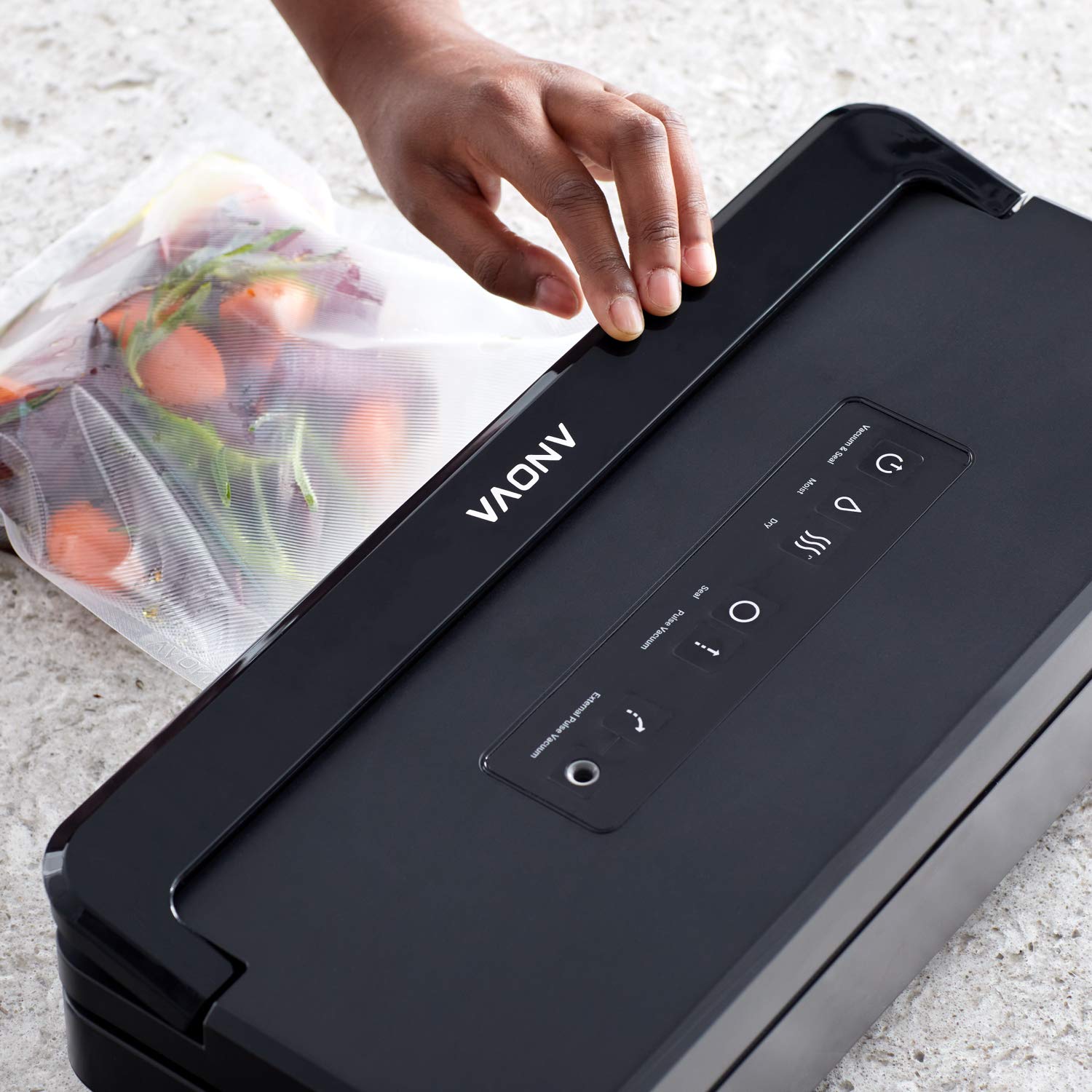 Anova Culinary Sous Vide Precision Cooker Pro (1200 Watts) and Precision Vacuum Sealer Pro Bundle