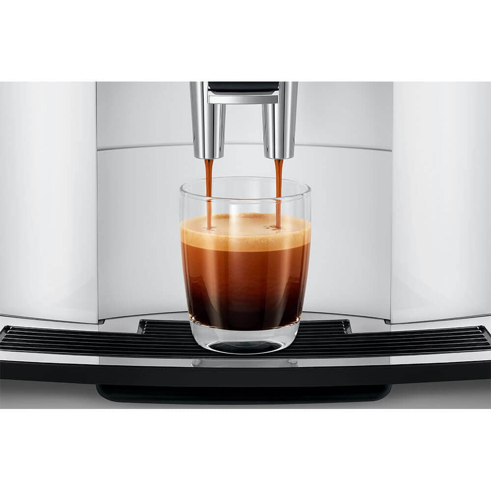 Jura E6 Automatic Coffee Center (Piano White)