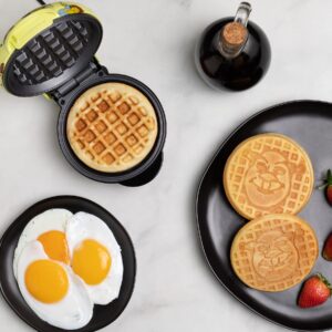 Uncanny Brands Shrek Mini Waffle Maker - Kitchen Appliance