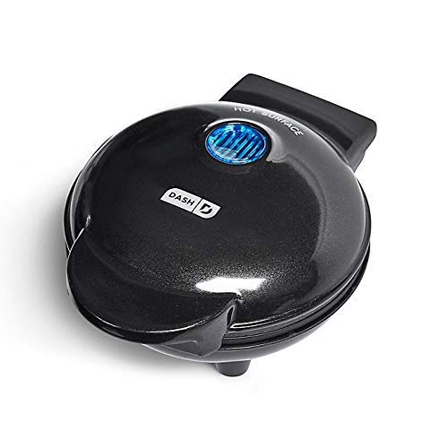 DashTM Skull Mini Waffle Maker in Shimmer