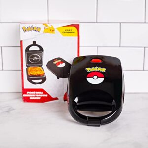 Uncanny Brands Pokemon Pokeball Single Cheese Sandwich Maker - Pokemon Kitchen Appliance