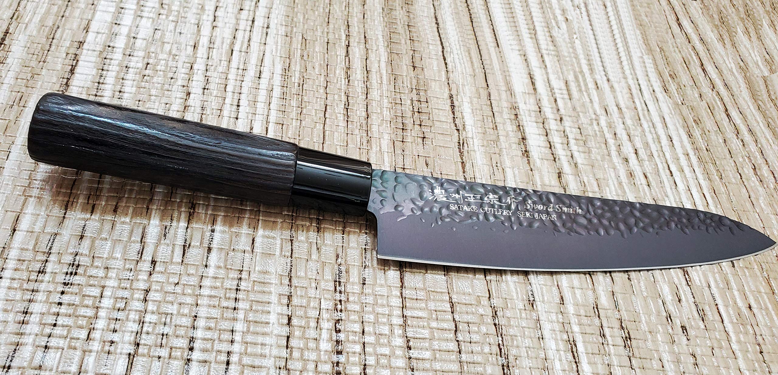 Satake Made in Japan Traditional Hammered Black Rust Resistant Molibdenium, Titanium Coated Chef's Knife (806-039 Santoku Blade 170mm)