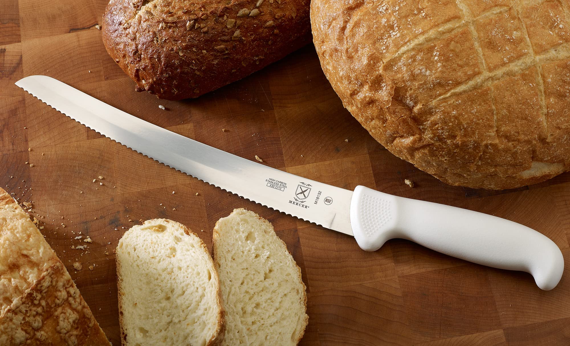 Mercer Culinary Ultimate White 10" Curved Wavy Edge Bread Knife, White